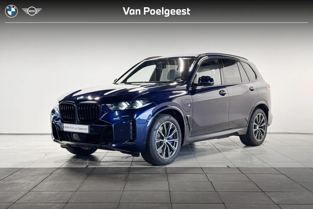 BMW X5 Occasion €89.800,- uit voorraad - Van Poelgeest